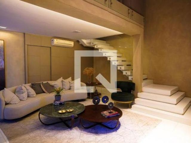 Casa à Venda Copacabana, 3 Quartos, 267 m² Belo Horizonte