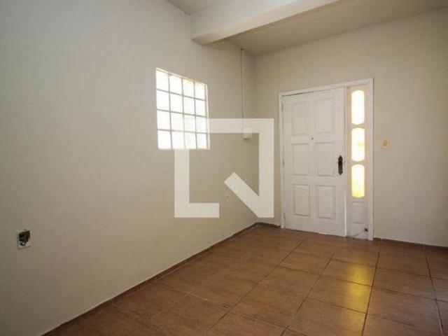 Casa à Venda Cavalhada, 3 Quartos, 70 m² Porto Alegre