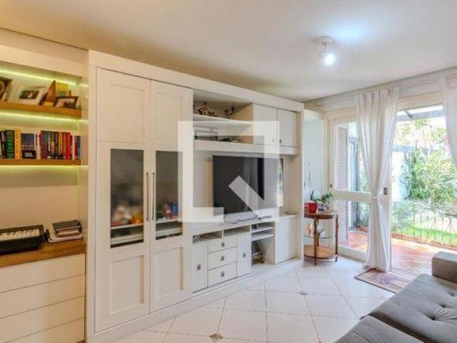 Casa à Venda Cavalhada, 3 Quartos, 130 m² Porto Alegre