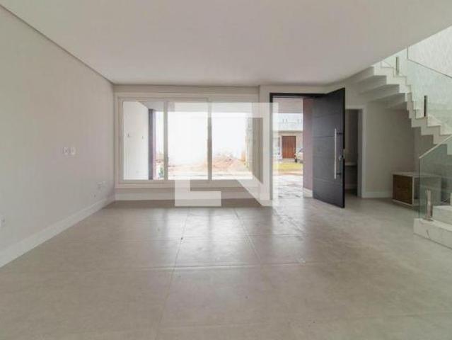 Casa à Venda Cavalhada, 3 Quartos, 200 m² Porto Alegre