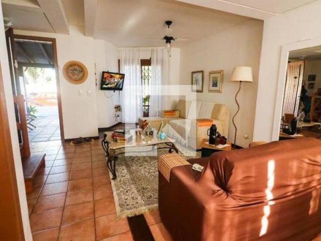Casa à Venda Cavalhada, 3 Quartos, 212 m² Porto Alegre
