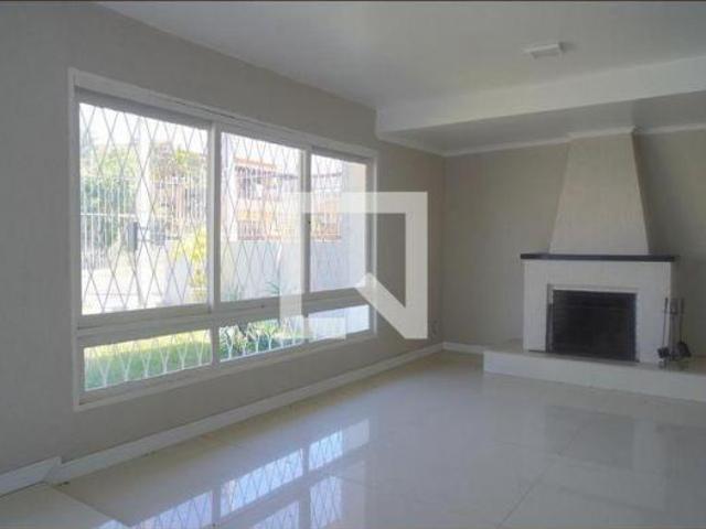 Casa à Venda Cavalhada, 4 Quartos, 255 m² Porto Alegre