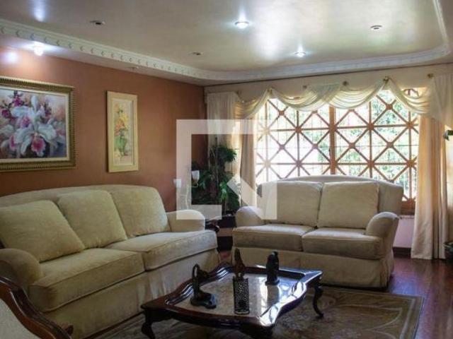 Casa à Venda Cavalhada, 4 Quartos, 320 m² Porto Alegre