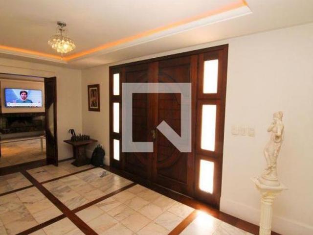 Casa à Venda Cavalhada, 6 Quartos, 900 m² Porto Alegre