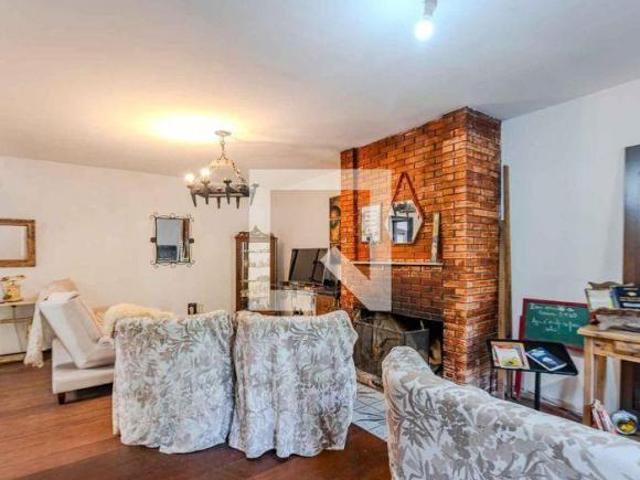 Casa à Venda Cavalhada, 8 Quartos, 400 m² Porto Alegre
