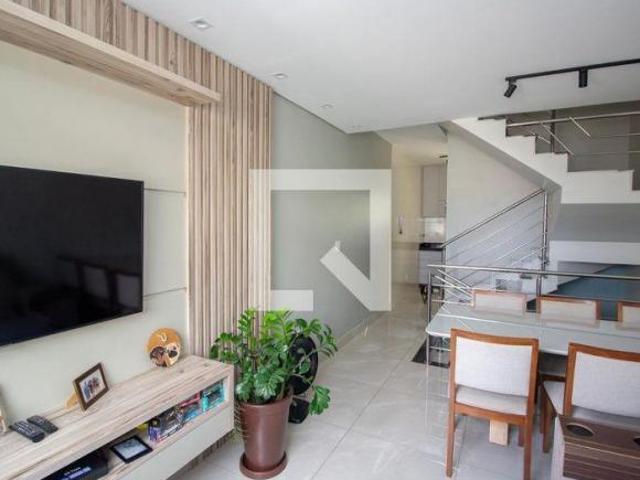 Casa à Venda Cabral, 2 Quartos, 105 m² Contagem