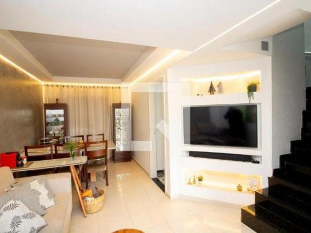Casa à Venda Cabral, 3 Quartos, 115 m² Contagem