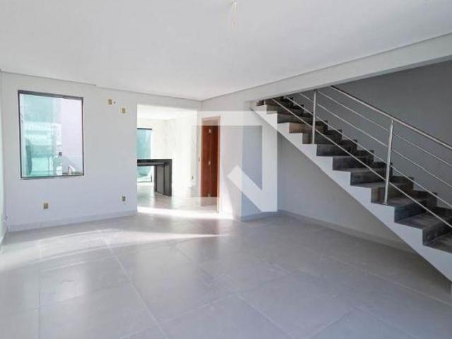 Casa à Venda Cabral, 3 Quartos, 145 m² Contagem