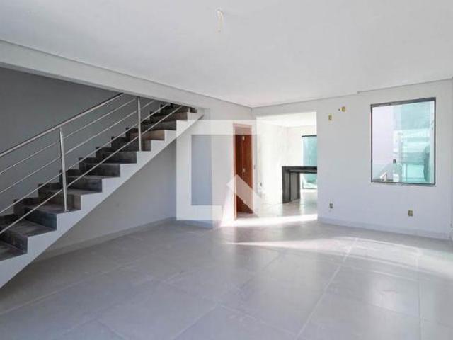 Casa à Venda Cabral, 3 Quartos, 145 m² Contagem