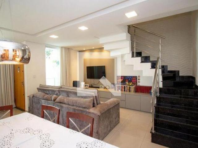 Casa à Venda Cabral, 3 Quartos, 170 m² Contagem