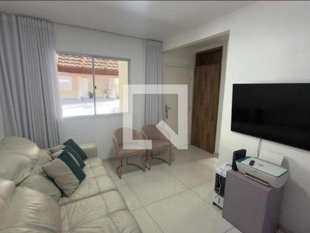 Casa à Venda Cabral, 4 Quartos, 125 m² Contagem