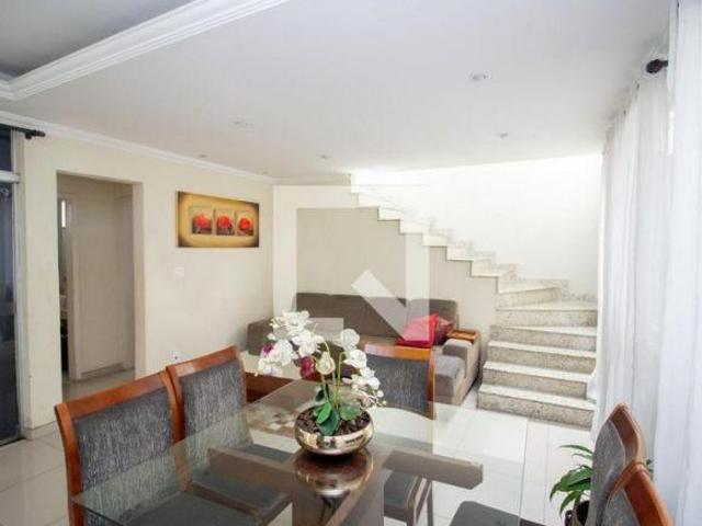 Casa à Venda Cabral, 4 Quartos, 370 m² Contagem