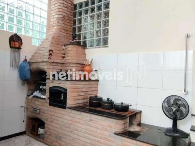 Casa à Venda, Cachoeirinha, Belo Horizonte