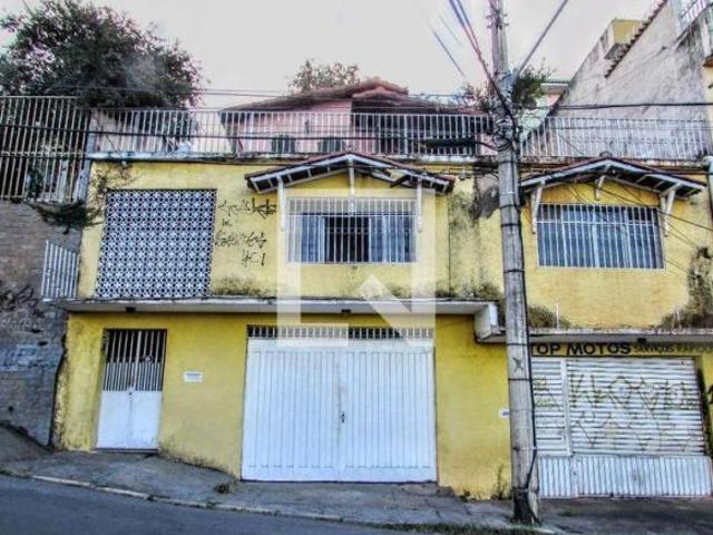 Casa à Venda Cachoeirinha, 3 Quartos, 400 m² Belo Horizonte