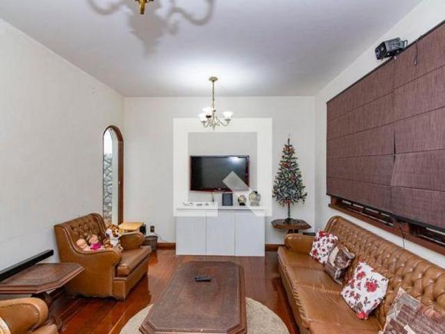 Casa à Venda Caiçara Adelaide, 6 Quartos, 480 m² Belo Horizonte