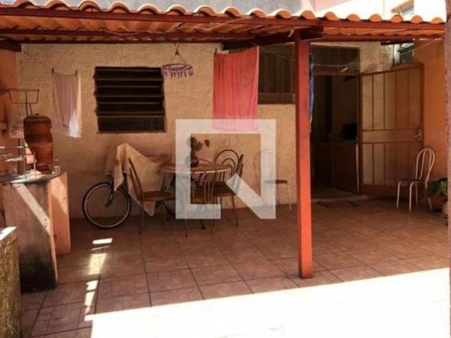 Casa à Venda Caiçara Adelaide, 3 Quartos, 250 m² Belo Horizonte