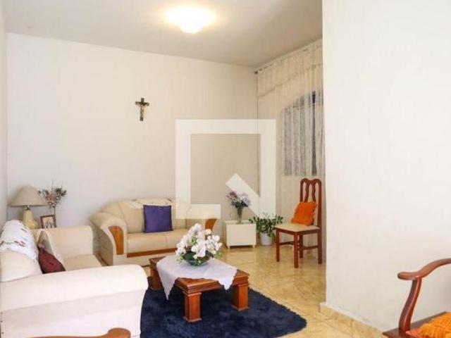 Casa à Venda Caiçaras, 2 Quartos, 204 m² Belo Horizonte