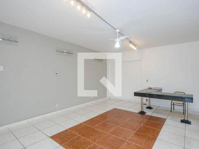 Casa à Venda Caiçaras, 7 Quartos, 500 m2