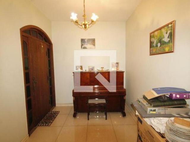 Casa à Venda Caiçaras, 6 Quartos, 390 m² Belo Horizonte
