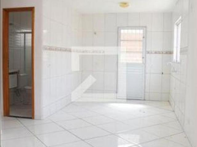 Casa à Venda Cajuru, 2 Quartos, 50 m² Curitiba