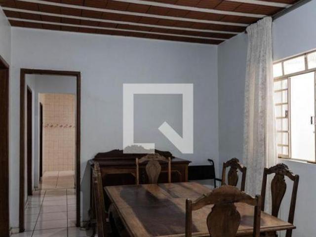 Casa à Venda Calafate, 3 Quartos, 270 m² Belo Horizonte