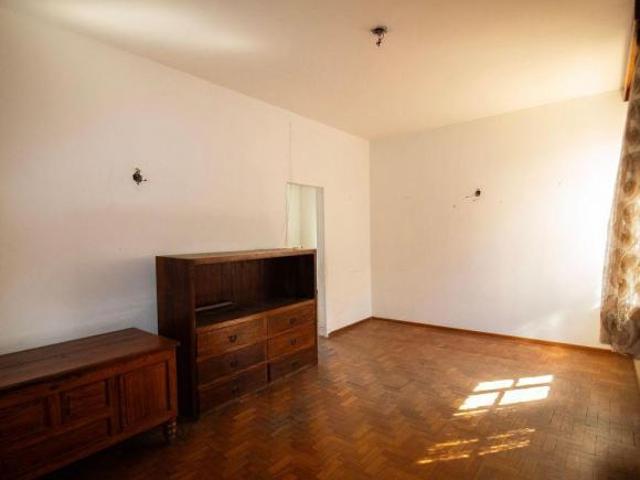 Casa à Venda Calafate, 3 Quartos, 217 m2