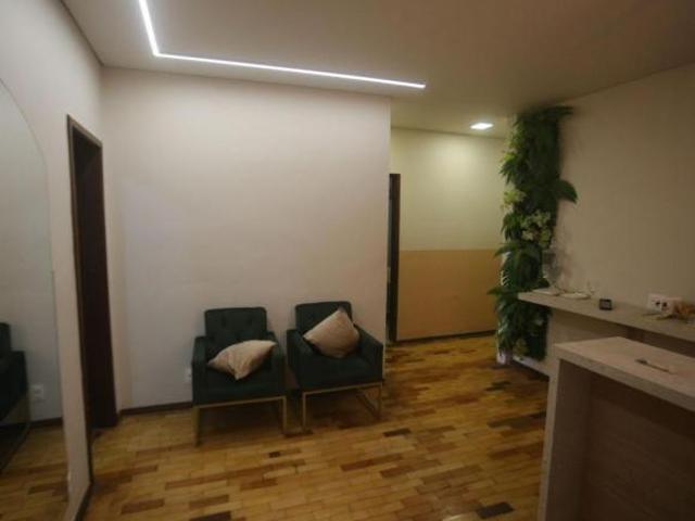 Casa à Venda Calafate, 4 Quartos, 360 m2