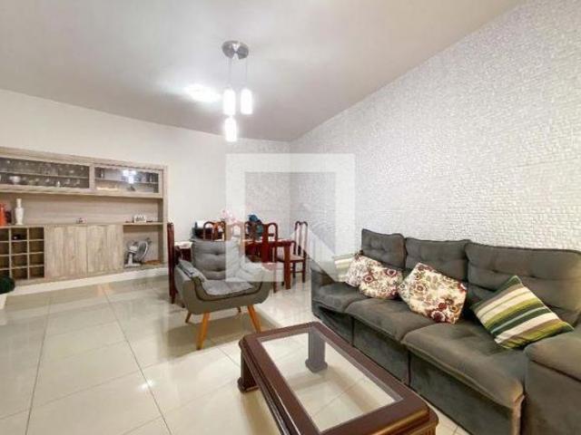 Casa à Venda California, 6 Quartos, 408 m² Belo Horizonte