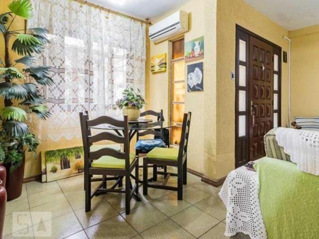 Casa à Venda Camaquã, 1 Quarto, 300 m² Porto Alegre
