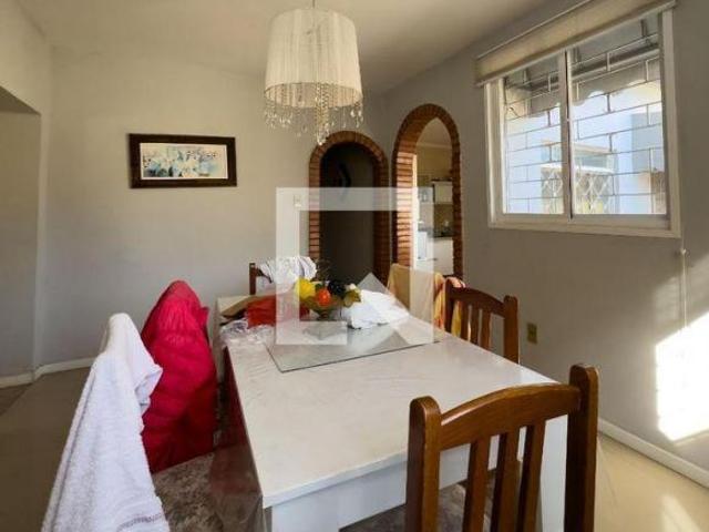 Casa à Venda Camaquã, 2 Quartos, 300 m² Porto Alegre