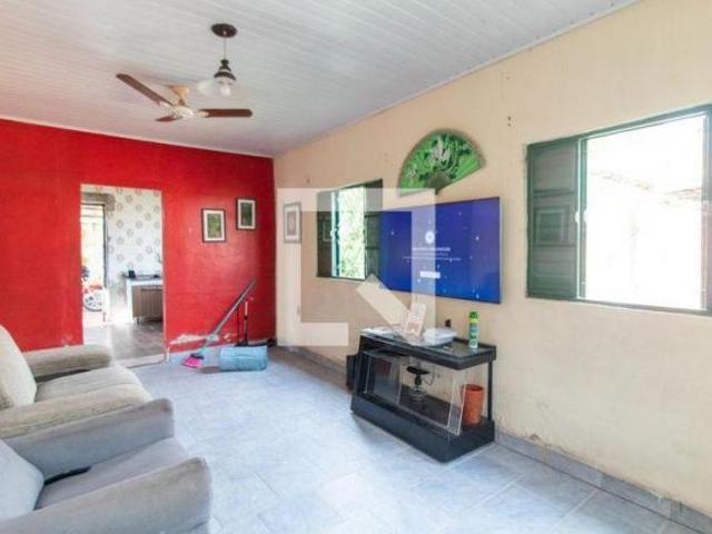 Casa à Venda Camaquã, 3 Quartos, 70 m² Porto Alegre