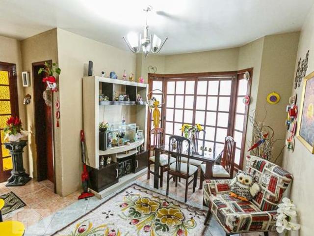 Casa à Venda Camaquã, 3 Quartos, 150 m² Porto Alegre