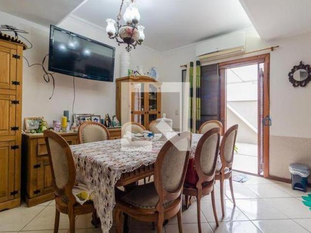 Casa à Venda Camaquã, 3 Quartos, 157 m² Porto Alegre