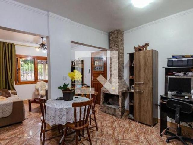 Casa à Venda Camaquã, 3 Quartos, 166 m² Porto Alegre