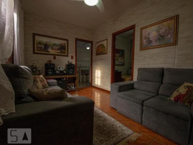 Casa à Venda Camaquã, 4 Quartos, 160 m² Porto Alegre