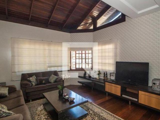 Casa à Venda Camaquã, 5 Quartos, 363 m² Porto Alegre