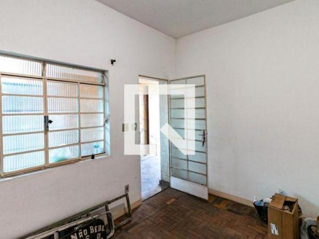 Casa à Venda Camargos, 2 Quartos, 484 m² Belo Horizonte
