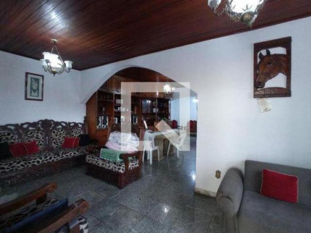 Casa à Venda Camargos, 4 Quartos, 310 m² Belo Horizonte