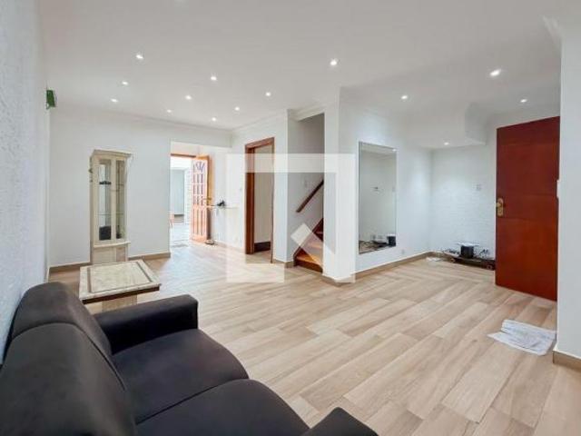 Casa à Venda Cambuci, 4 Quartos, 150 m2