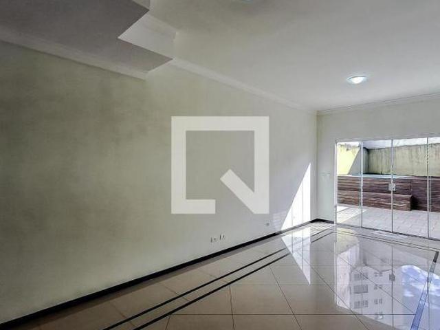 Casa à Venda Cambuci, 4 Quartos, 192 m2