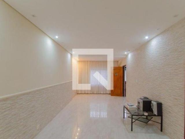 Casa à Venda Cambuci, 4 Quartos, 220 m2