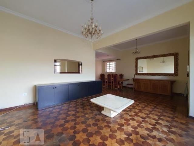 Casa à Venda Cambuci, 4 Quartos, 380 m2