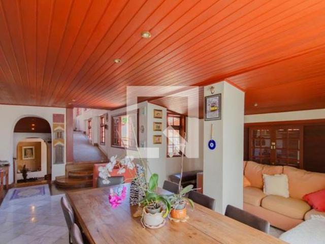 Casa à Venda Cambuci, 4 Quartos, 800 m2