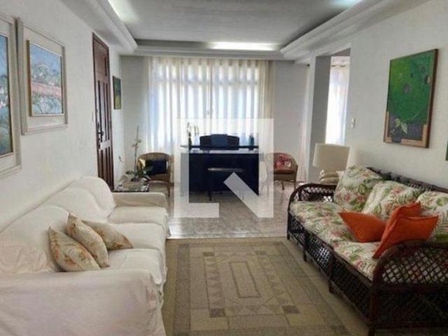 Casa à Venda Cambuci, 6 Quartos, 200 m² São Paulo