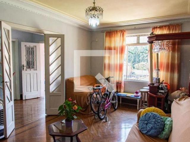 Casa à Venda Cambuci, 6 Quartos, 439 m2