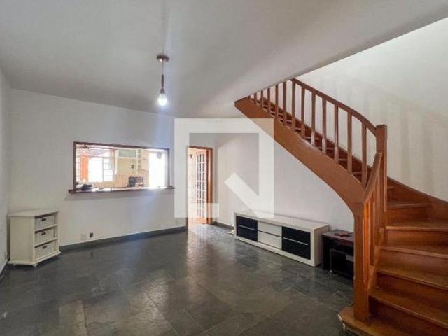 Casa à Venda Cambuci, 2 Quartos, 100 m2