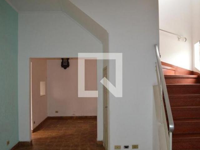 Casa à Venda Cambuci, 2 Quartos, 110 m2