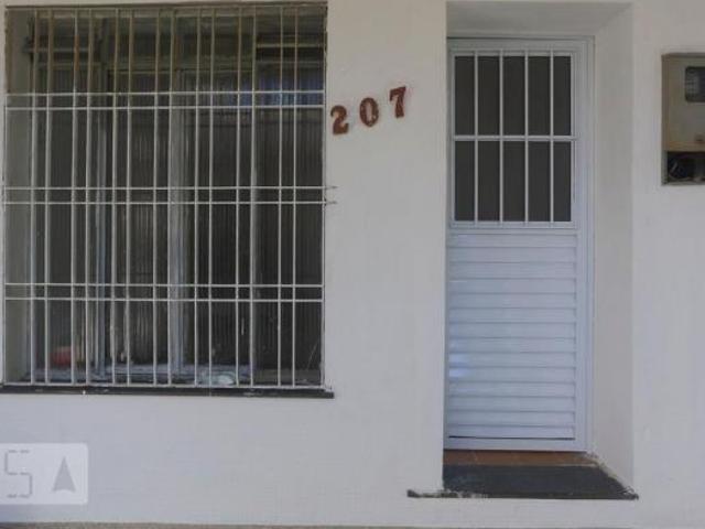 Casa à Venda Cambuci, 2 Quartos, 125 m2