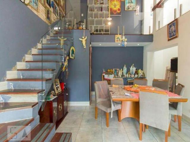 Casa à Venda Cambuci, 2 Quartos, 125 m2