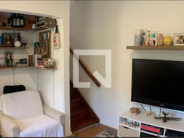 Casa à Venda Cambuci, 2 Quartos, 120 m2